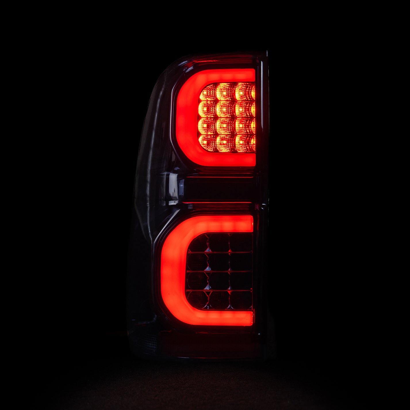 Blacked Out LED Tail Lights for N70 Hilux (GR Style) – Bushdoof Lighting