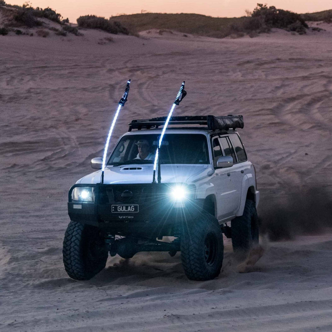 LED Whip Lights 4WD | RGB Light Up & Glow Aerials – Bushdoof Lighting