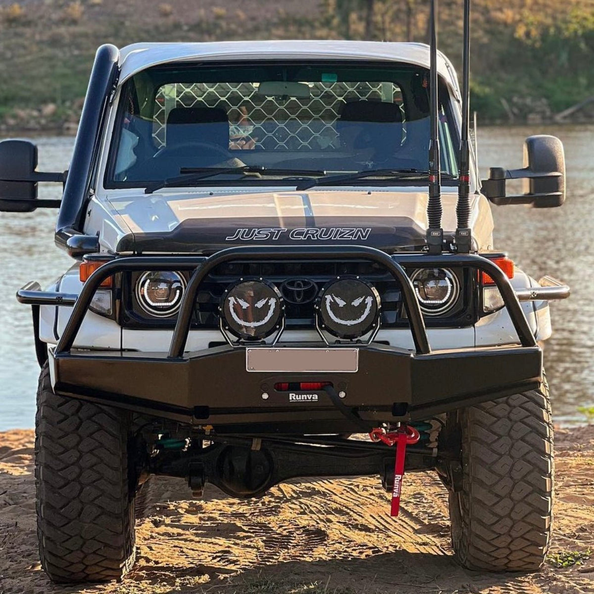 7" 'Angry Eye' LED Headlights - Without Outer Ring – Bushdoof Lighting